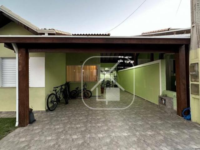 Casa com 3 dormitórios à venda, 90 m² por R$ 810.000,00 Itapema Guararema/SP