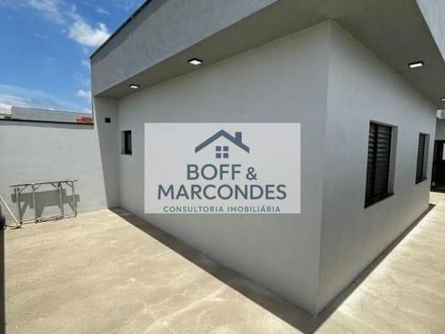 Casa com 3 dormitórios à venda, 93 m² por R$ 580.000 Loteamento Terras de São Pedro e São Paulo