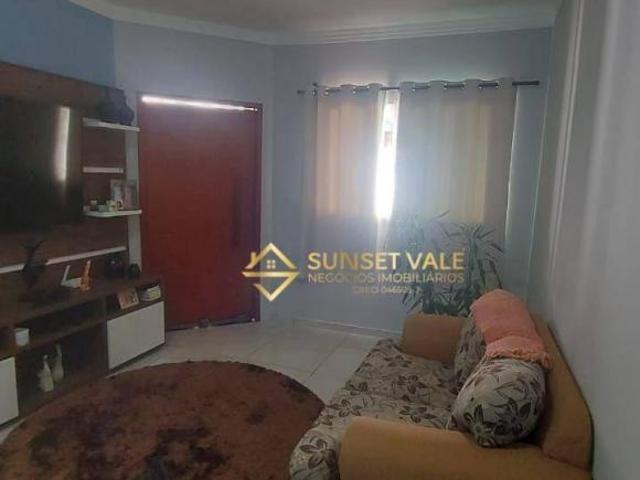 Casa com 3 dormitórios à venda, 94 m² por R$ 580.000 Jardim Colônia Jacareí/SP
