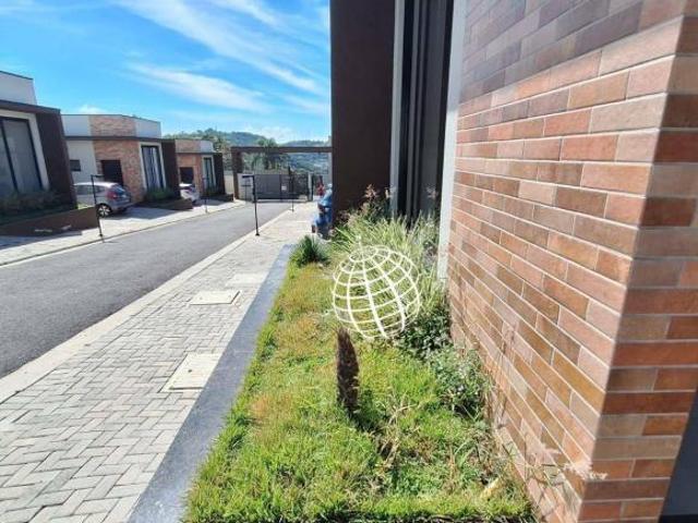Casa com 3 dormitórios à venda, 96 m² por R$ 1.100.000,00 Vila Petrópolis Atibaia/SP