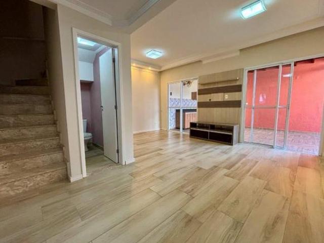 Casa com 3 dormitórios à venda, 97 m² por R$ 880.000,00 Jardim Colônia Jundiaí/SP