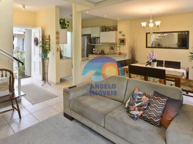Casa com 3 dormitórios à venda, 99 m² por R$ 580.000,00 Portal da Juréia Peruíbe/SP