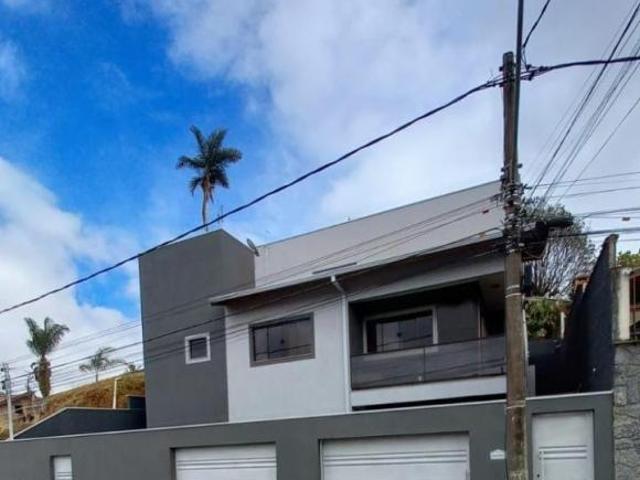 Casa com 3 dormitórios à venda + Casa térrea com entrada independente, 272 m² por R$ 1.300.000 San
