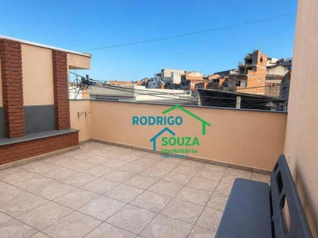 Casa com 3 dormitórios à venda e amplo salão por R$ 585.000 Parque Jandaia Carapicuíba/SP