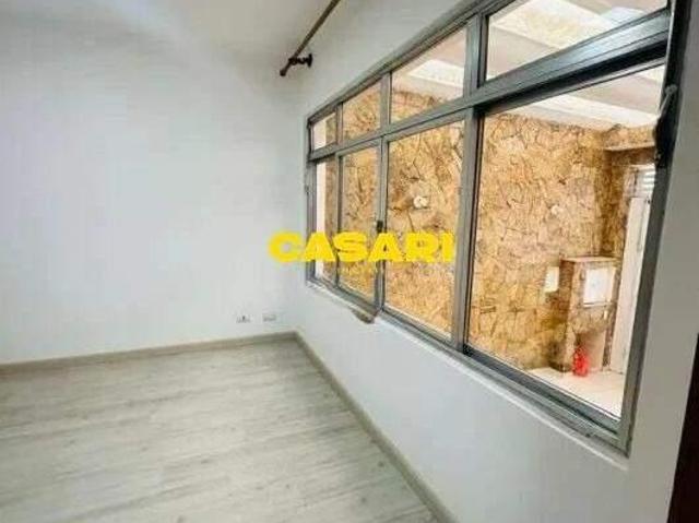 Casa com 3 dormitórios à venda em rua sem saída – 140m² – Bairro tranquilo e bem localizado
