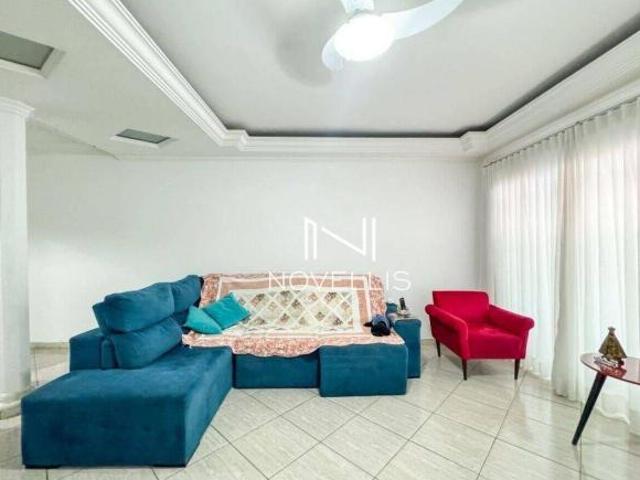Casa com 3 dormitórios à venda Jardim Califórnia Jacareí/SP