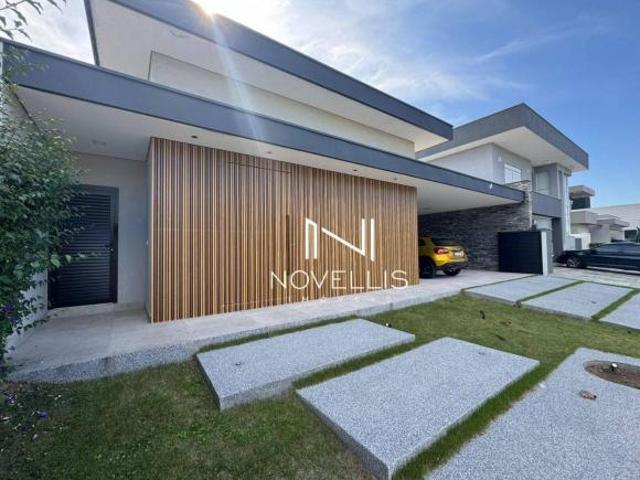 Casa com 3 dormitórios à venda Jardim do Golfe São José dos Campos/SP