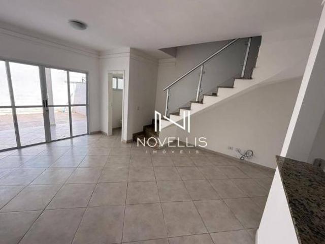 Casa com 3 dormitórios à venda Jardim Santa Maria Jacareí/SP