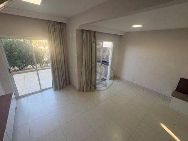 Casa com 3 dormitórios à venda no Condomínio Arte de Viver Sorocaba/SP por R$ 798.000