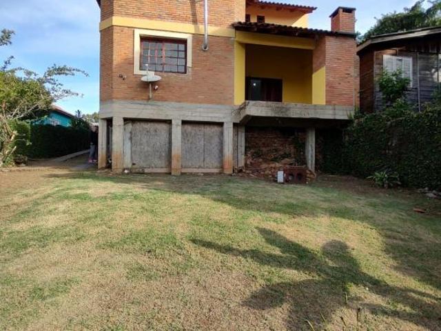 Casa com 3 dormitórios à venda no bairro, Espírito Santo, Porto Alegre