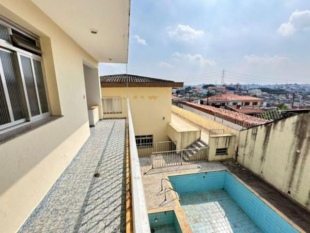 CASA COM 3 DORMITORIOS A VENDA NO BUTANTA FL33