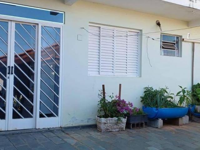 Casa com 3 dormitórios à venda, no Jardim Alvinópolis Atibaia/SP CA5477