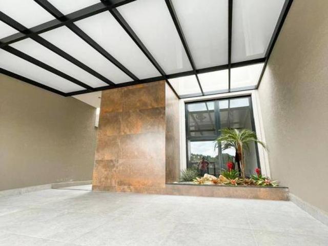 Casa com 3 dormitórios à venda, no Jardim do Lago em Atibaia/SP CA4673