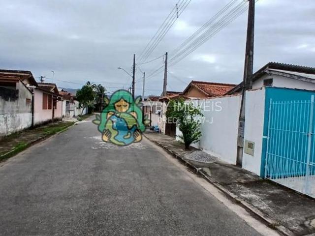CASA COM 3 DORMITÓRIOS À VENDA NO PORTO NOVO