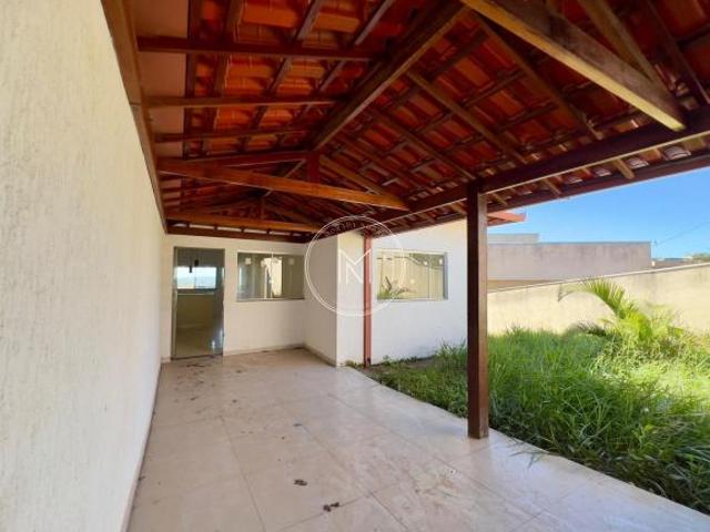 Casa com 3 dormitórios à venda no Residencial Casa Grande