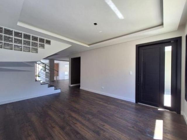 Casa com 3 dormitórios à venda no residencial Santa Maria, 228 m² por R$ 1.754.000 Xaxim Curitib