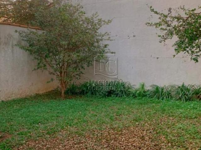 Casa com 3 dormitórios à venda, na Vila São Pedro, 150 m² de área construída