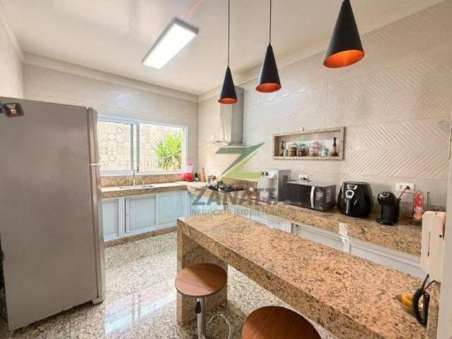 Casa com 3 dormitórios à venda sendo 2 suítes, 360 m² Terras de Santa Bárbara Santa Bárbara D&apos Oe