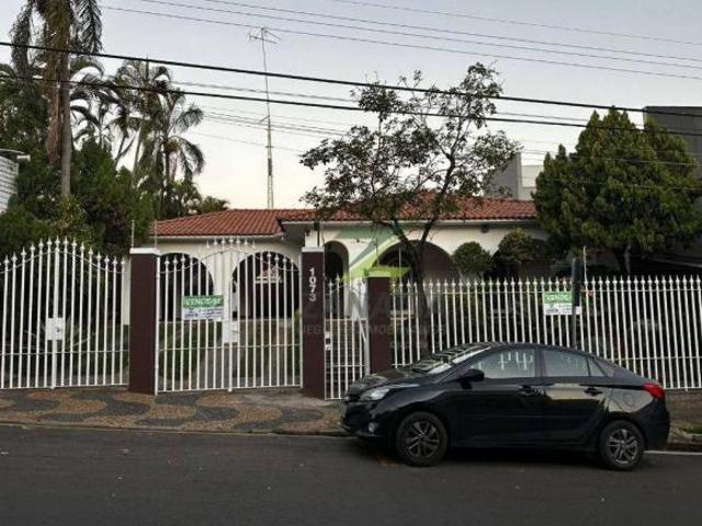 Casa com 3 dormitórios à venda sendo uma suíte, 430 m² por R$ 1.500.000 Centro Santa Bárbara D&apos O