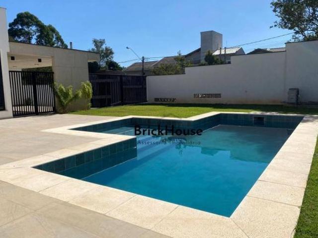 Casa com 3 dormitórios à venda por R$ 3.500.000,00 Vila Irene São Roque/SP