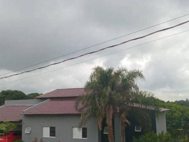 Casa com 3 dormitórios à venda por R$ 1.500.000 Caputera Sorocaba/SP