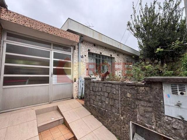 Casa com 3 dormitórios à venda por R$ 1.650.000,00 Jardim Aeroporto São Paulo/SP