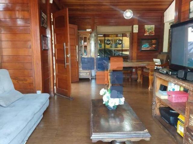 Casa com 3 dormitórios à venda por R$ 1.100.000,00 Condomínio Scharlé Sabará/MG