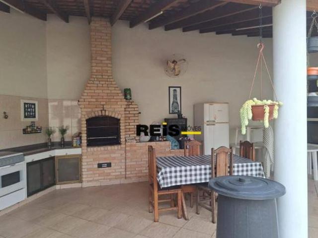 Casa com 3 dormitórios à venda por R$ 1.350.000 Parque Bela Vista Votorantim/SP