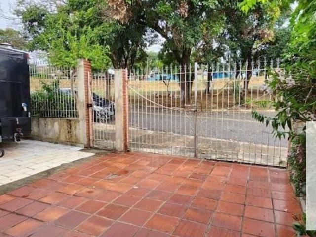 Casa com 3 dormitórios à venda por R$ 450.000,00 Jardim Santa Eudóxia Campinas/SP