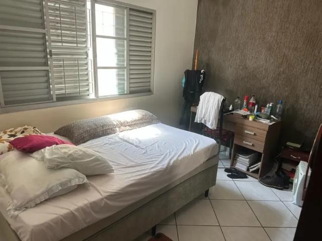 Casa com 3 dormitórios à venda por R$ 500.000,00 Jardim Santa Antonieta Marília/SP