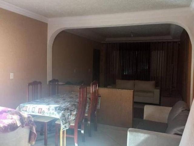 Casa com 3 dormitórios à venda por R$ 530.000,00 Parque São Rafael São Paulo/SP