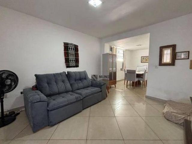 Casa com 3 dormitórios à venda por R$ 530.000 Santo Antônio Juiz de Fora/MG