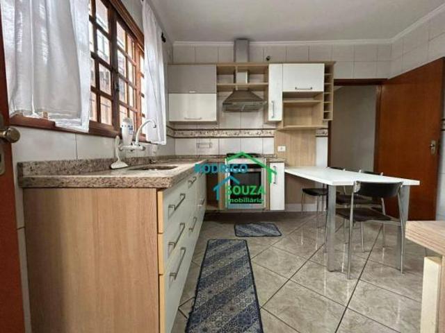 Casa com 3 dormitórios à venda por R$ 650.000,00 Centro Carapicuíba/SP