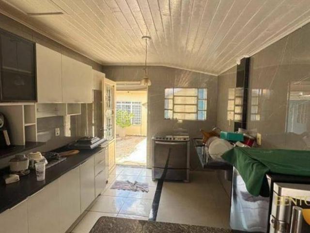 Casa com 3 dormitórios à venda por R$ 650.000 Boa Esperança Cuiabá/MT