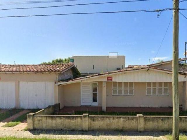 Casa com 3 dormitórios à venda por R$ 700.000,00 Cassino Rio Grande/RS