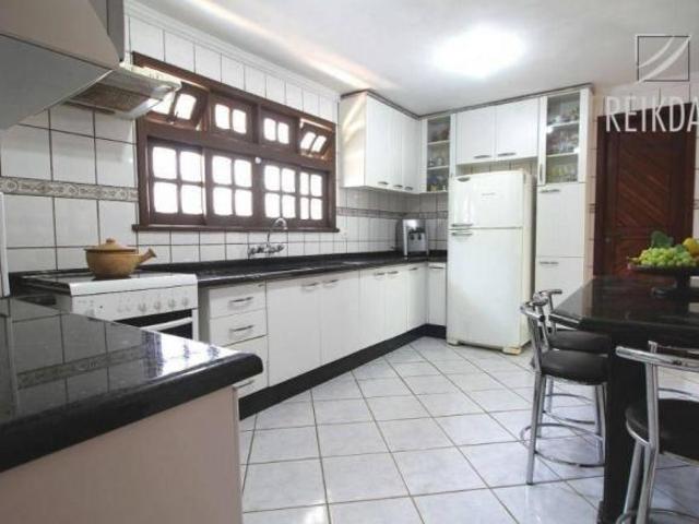 Casa com 3 dormitórios à venda por R$ 769.000,00 Santa Cândida Curitiba/PR