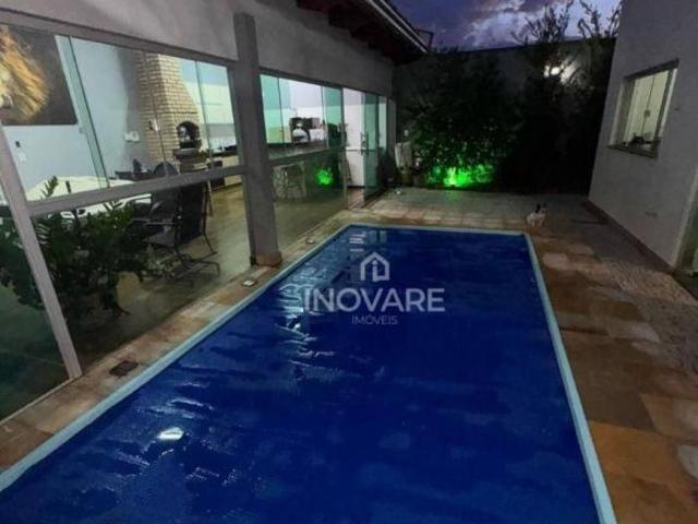Casa com 3 dormitórios à venda por R$ 800.000,00 Alto do Trindade Itumbiara/GO