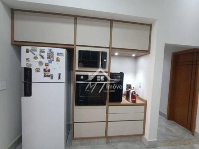 Casa com 3 dormitórios à venda por R$ 870.000 Jardim Residencial Ravagnani Sumaré/SP