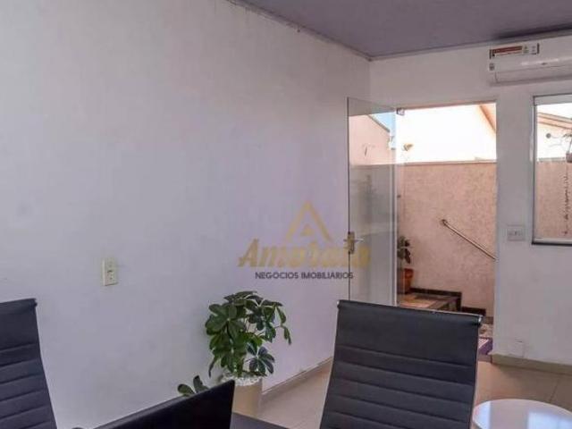 Casa com 3 dormitórios à venda por R$ 900.000 Vila Santa Maria Americana/SP