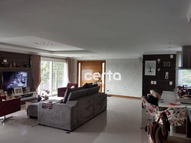 Casa com 3 dormitórios à venda Vale das Colinas Gramado/RS