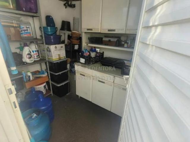 Casa com 3 dormitórios com 01 na edícula localizado no bairro Santa Rosa II