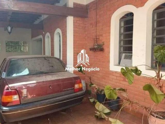 CASA COM 3 DORMITORIOS COM EDICULA NO TAQUARAL