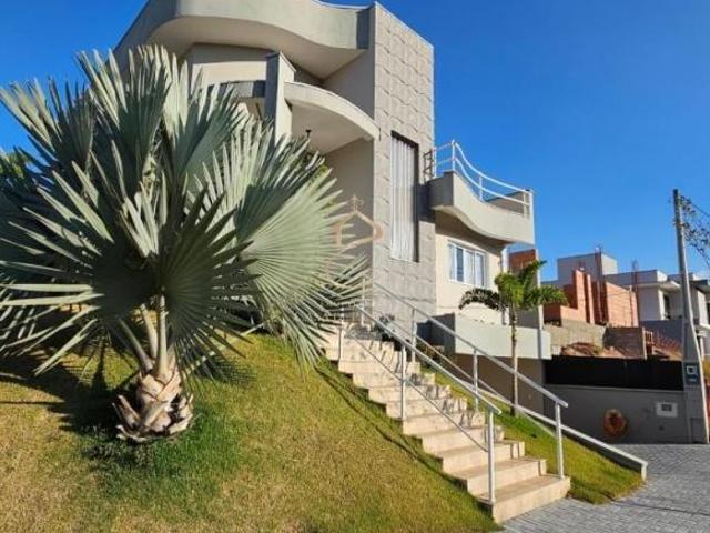 Casa com 3 Dormitórios | Condomínio Bella Vittá em Jundiaí / SP