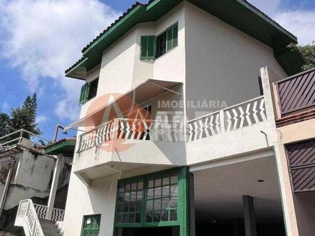 Casa com 3 Dormitórios Condomínio Petit Village COTIA/SP