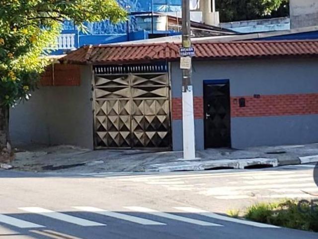 Casa com 3 dormitórios, excelente localização em Osasco!