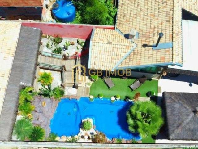 Casa com 3 Dormitórios e 3 banheiros à Venda, 650 m² por R$ 1.100.000 GB5818