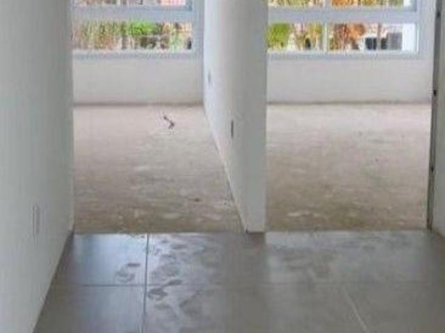 Casa com 3 dormitórios e 3 banheiros à Venda, 174 m²