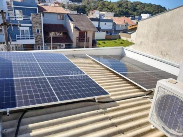 Casa com 3 Dormitórios e 125m² de area privativa no Residencial Lagos de Nova Ipanema 125 m²