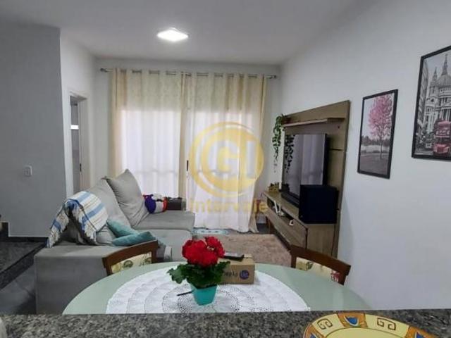CASA COM 3 DORMITÓRIOS E 1 SUÍTE A VENDA NO CONDOMINIO EVIDENCE EM JACAREÍ/SP