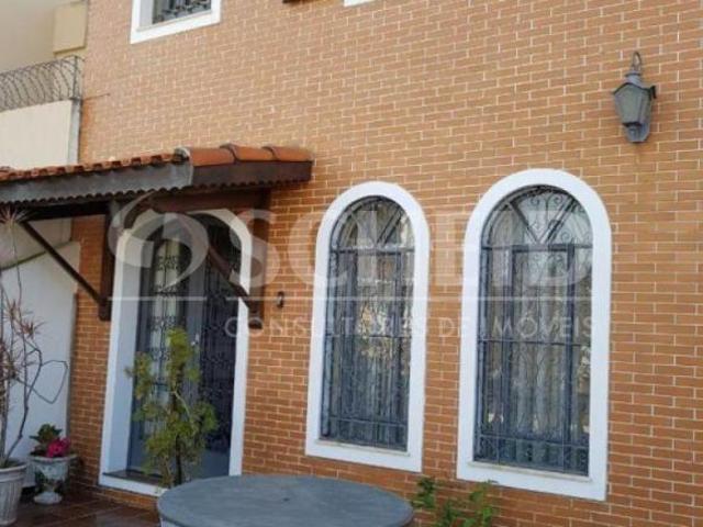 Casa com 3 dormitórios e 1 suíte à venda no Jardim Prudência